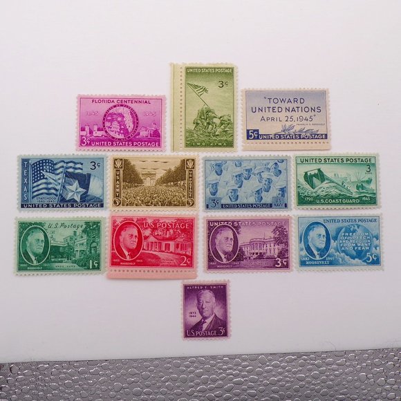 United States Postal Service | Other | 945 United States Commemorative ...